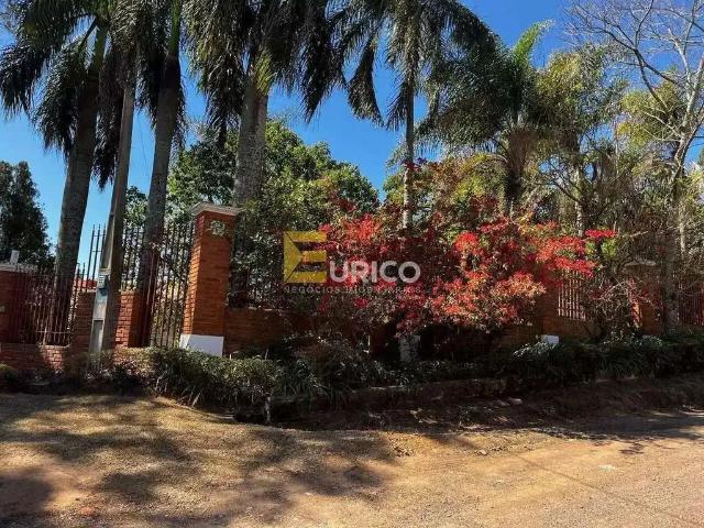 Casa / Sobrado para Locação em Valinhos/SP Chácaras Alpina 5 Quartos