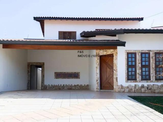 Casa / Sobrado para Locação em Valinhos/SP Colina dos Pinheiros 3 Quartos