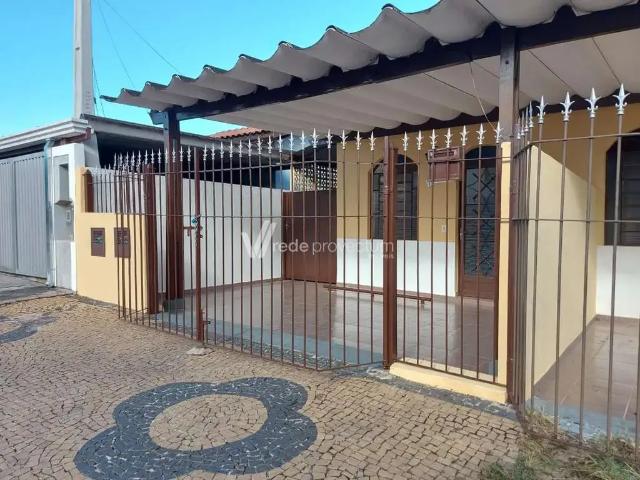 Casa / Sobrado para Locação em Valinhos/SP Jardim Pinheiros 3 Quartos