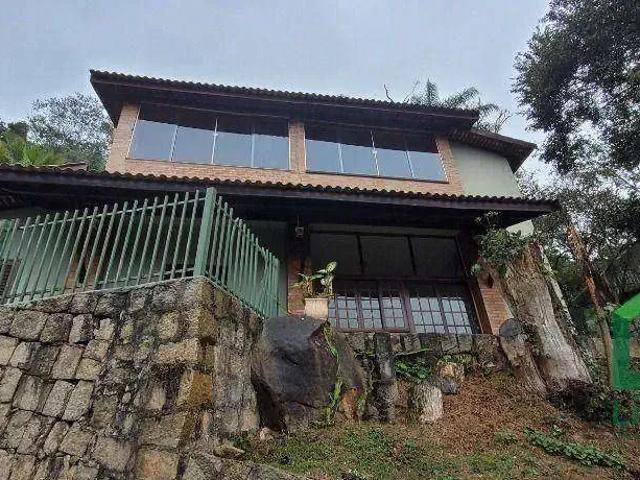 Casa / Sobrado para Locação em Valinhos/SP Lopes 5 Quartos