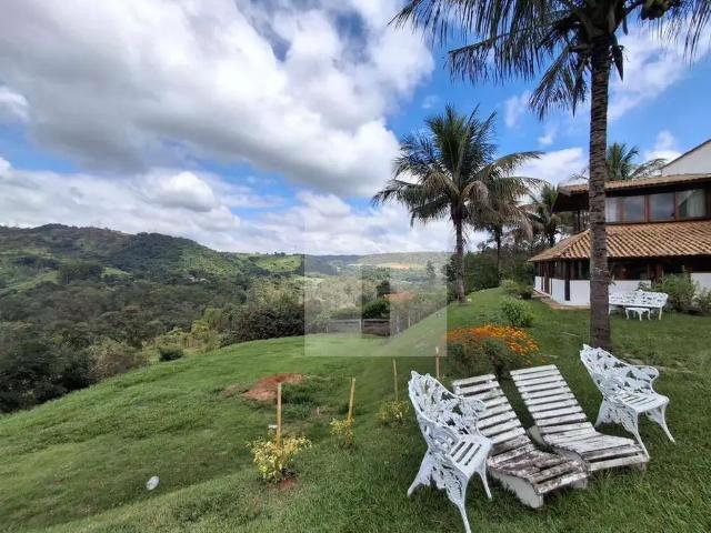 Casa / Sobrado para Locação em Valinhos/SP Lopes 3 Quartos