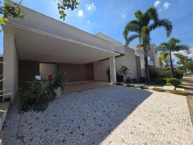 Casa / Sobrado para Locação em Valinhos/SP Loteamento Reserva das Palmeiras 3 Quartos