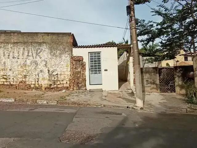 Casa / Sobrado para Locação em Valinhos/SP Ortizes 1 Quartos