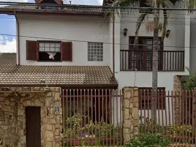 Casa / Sobrado para Locação em Valinhos/SP Parque Nova Suíça 3 Quartos