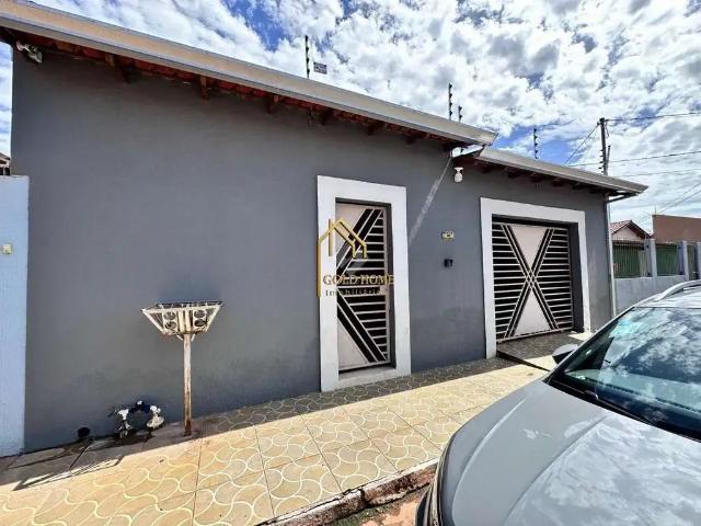 Casa / Sobrado para Locação em Várzea Grande/MT Cristo Rei 3 Quartos