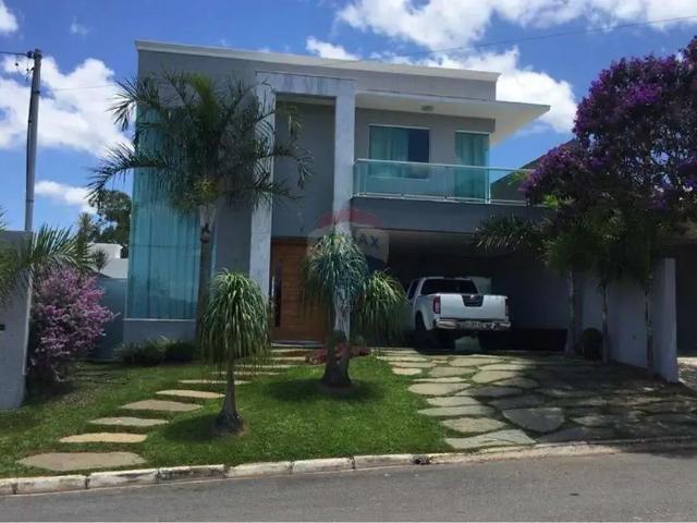 Casa / Sobrado para Locação em Vespasiano/MG Rosa Dos Ventos 4 Quartos