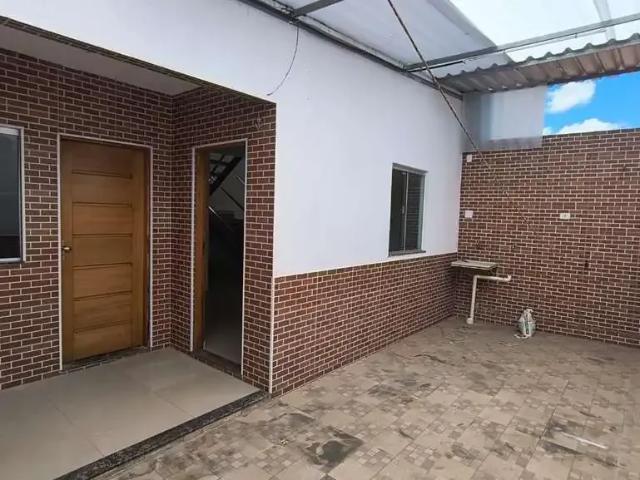 Casa / Sobrado para Locação em Vitória da Conquista/BA Alto Maron 2 Quartos