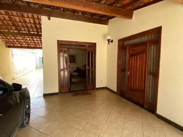 Casa / Sobrado para Locação em Vitória da Conquista/BA Alto Maron 5 Quartos