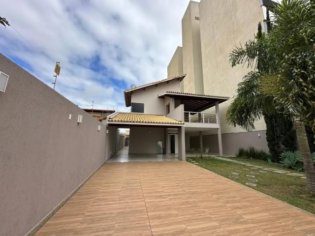 Casa / Sobrado para Locação em Vitória da Conquista/BA Candeias 4 Quartos