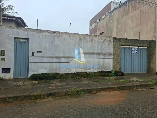 Casa / Sobrado para Locação em Vitória da Conquista/BA Candeias 3 Quartos