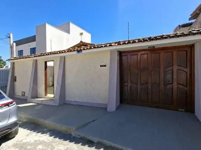 Casa / Sobrado para Locação em Vitória da Conquista/BA Candeias 3 Quartos