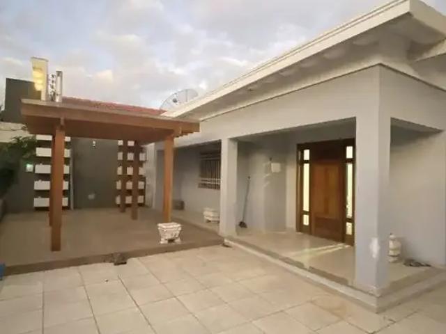 Casa / Sobrado para Locação em Vitória da Conquista/BA Recreio 3 Quartos