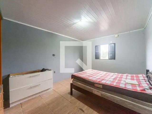 Casa / Sobrado para Locação em Viamão/RS Cocão 1 Quartos