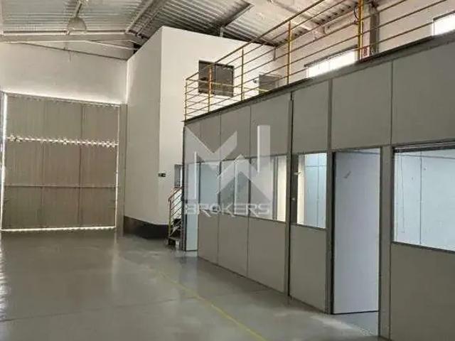 Casa / Sobrado para Locação em Vinhedo/SP Nova Vinhedo
