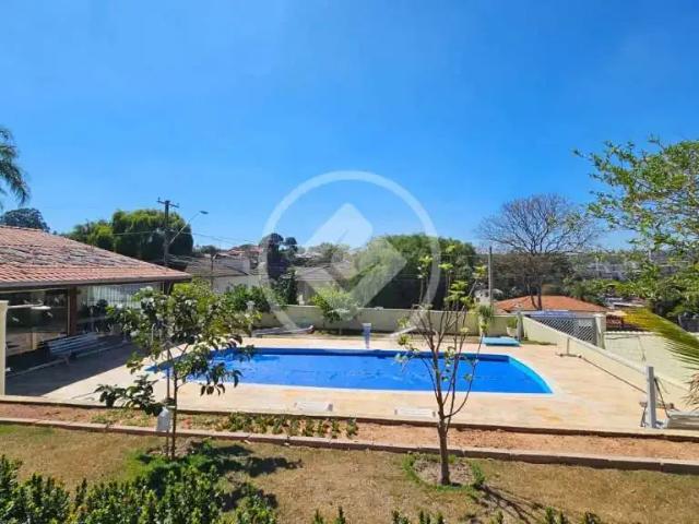 Casa / Sobrado para Locação em Vinhedo/SP Altos do Morumbi 4 Quartos