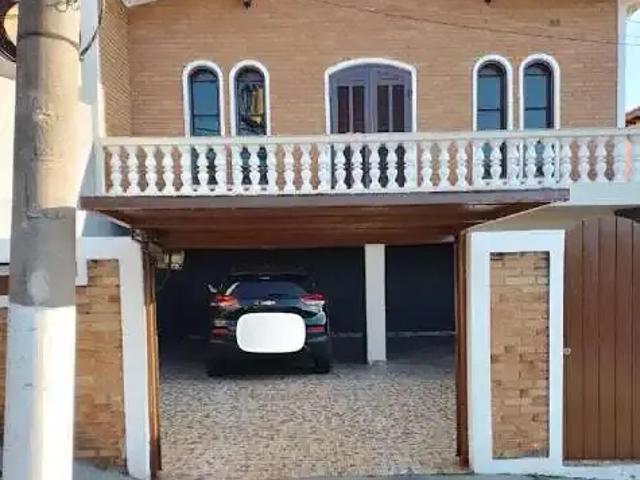 Casa / Sobrado para Locação em Vinhedo/SP Centro 2 Quartos