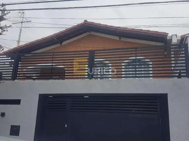 Casa / Sobrado para Locação em Vinhedo/SP Centro 3 Quartos