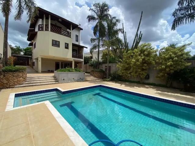 Casa / Sobrado para Locação em Vinhedo/SP Jardim Panorama 3 Quartos