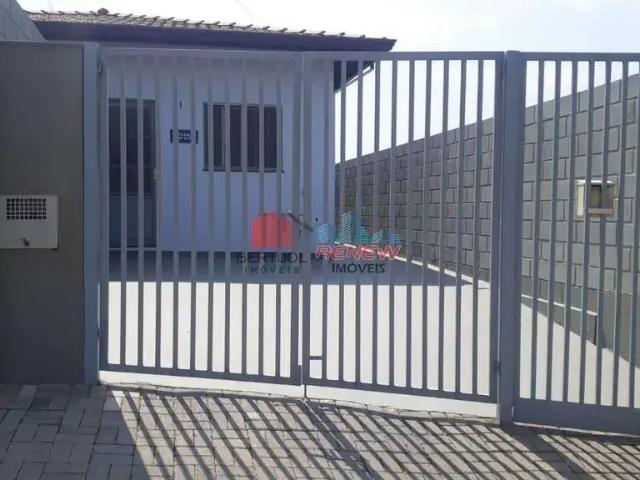 Casa / Sobrado para Locação em Vinhedo/SP Parque São José 2 Quartos