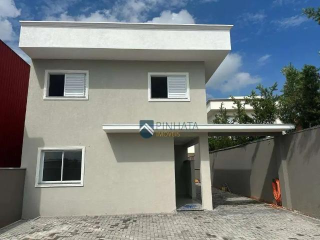 Casa / Sobrado para Locação em Vinhedo/SP Pinheirinho 2 Quartos