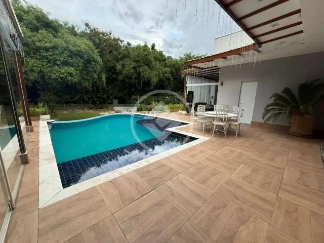 Casa / Sobrado para Locação em Vinhedo/SP Pinheirinho 4 Quartos