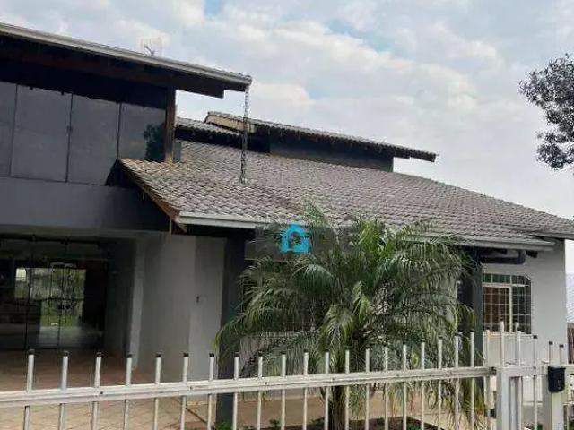 Casa / Sobrado para Locação em Xanxerê/SC Centro 4 Quartos