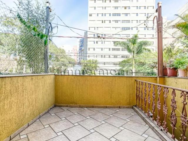 Casa sobrado pinheiros 2 dormitorios