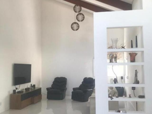 Casa sobrado, recém construído, a venda no condomínio de alto padrão Reserva da Serra, Jundiaí. Ava