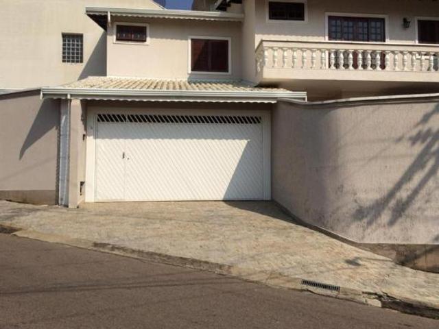 Casa Sobrado região privilegiada em Jundiaí SP direto proprietário