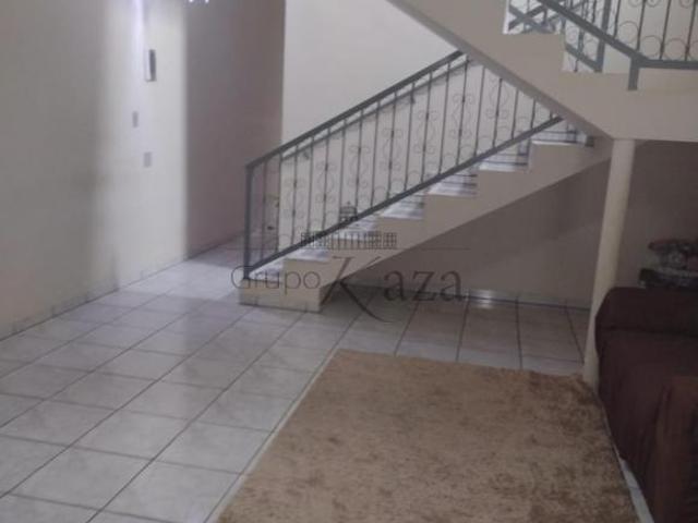 Casa Sobrado Residencial Dom Bosco 3 Dormitórios 143m²