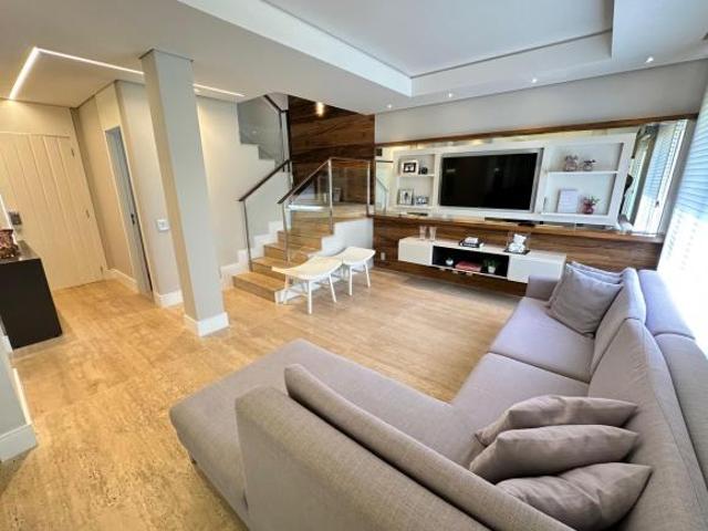 Casa Sobrado / Town House / Cond. Galleria Boulevard