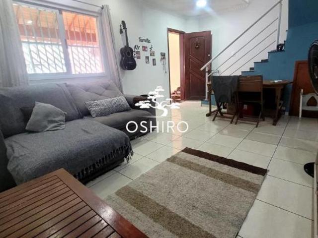 Casa sobrado triplex São Jorge Santos SP