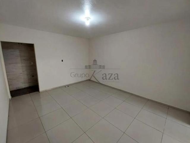 Casa Sobrado Vila Antônio Augusto Luiz Caçapava 3 Dormitórios 200m²