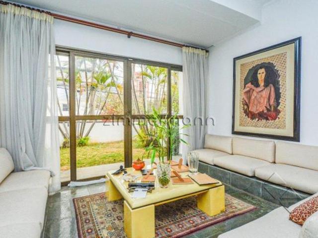 CASA SOBRADO VILA CLEMENTINO