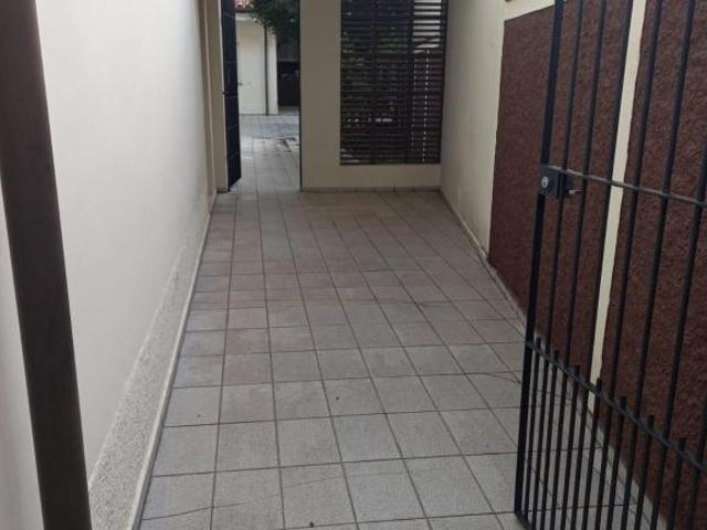 CASA SOBRADO VILA FIRMIANO PINTO !
