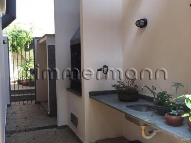 CASA SOBRADO VILA MADALENA 4 DORMITÓRIOS