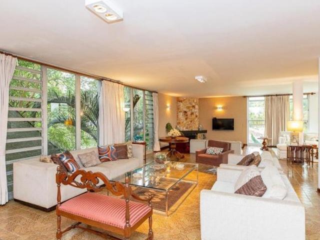 Casa Sobrado Vila Madalena 541M², 4 Dorms, 2 Suítes, 5 Vagas, Piscina, Hidromassagem, Lareira, Lav
