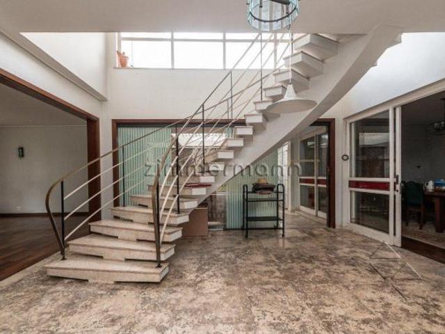 CASA SOBRADO VILA MADALENA 5 DORMITÓRIOS 3 VAGAS