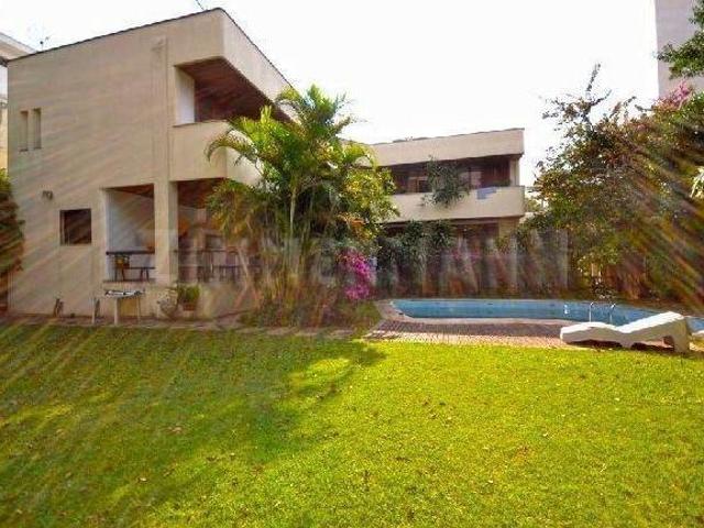 CASA SOBRADO VILA MADALENA 6 DORMITÓRIOS PISCINA 4 VAGAS