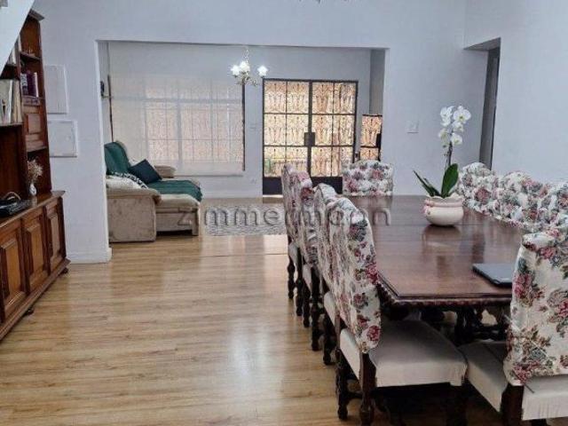 CASA SOBRADO VILA MONUMENTO 3 DORMITORIOS 2 VAGAS