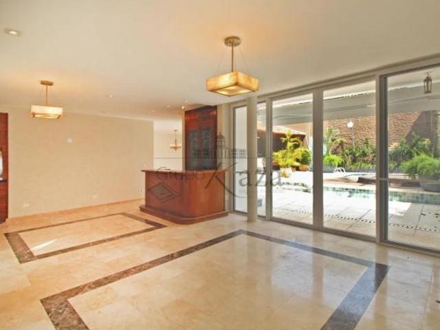 Casa Sobrado Vila Nova Conceição 3 Suítes 370m²