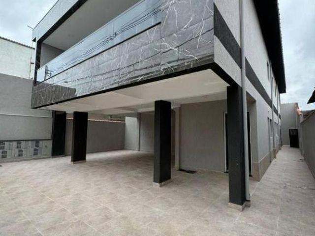 Casa Sobreposta com 2 Quartos em Praia Grande SP