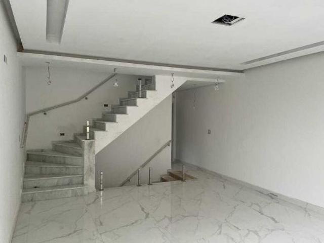 CASA SOBREPOSTA ALTA 4 SUÍTES 2 VAGAS EMBARÉ EM SANTOS