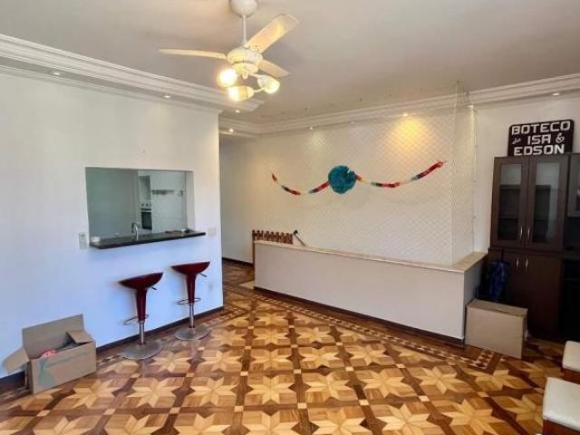 Casa sobreposta Alta 3 quartos 1 suíte marapé