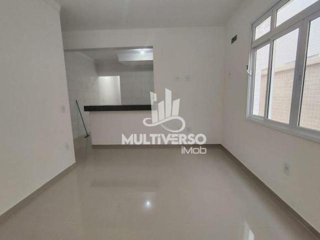 Casa Sobreposta Alta, Aparecida, 04 Quartos, sendo 03 Suítes, Quintal, 02 vagas, R$1.150.000,00
