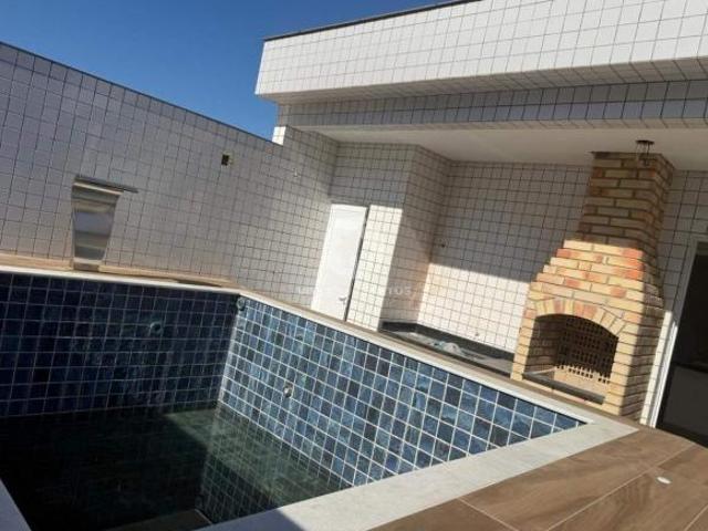 CASA SOBREPOSTA ALTA COM 3 SUÍTES, PISCINA E 2 VAGAS NO EMBARÉ – SANTOS/SP