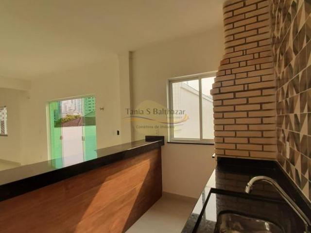 Casa Sobreposta Alta Duplex com Piscina e Churrasqueira