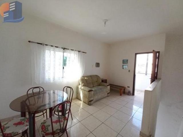 Casa Sobreposta Alta Região Comercial!