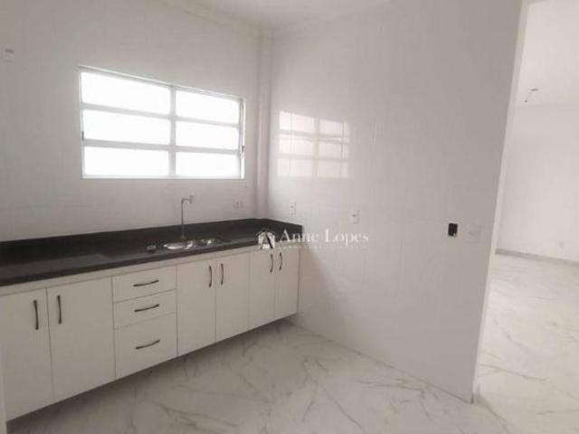 CASA SOBREPOSTA BAIXA, 03 DORMITÓRIOS SENDO 02 SUÍTES, 02 VAGAS DE GARAGEM, NOVINHA EM FOLHA! EMB