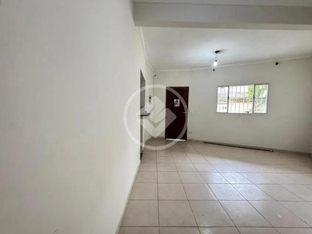 Casa sobreposta baixa 2 quartos Areia Branca Santos Sp